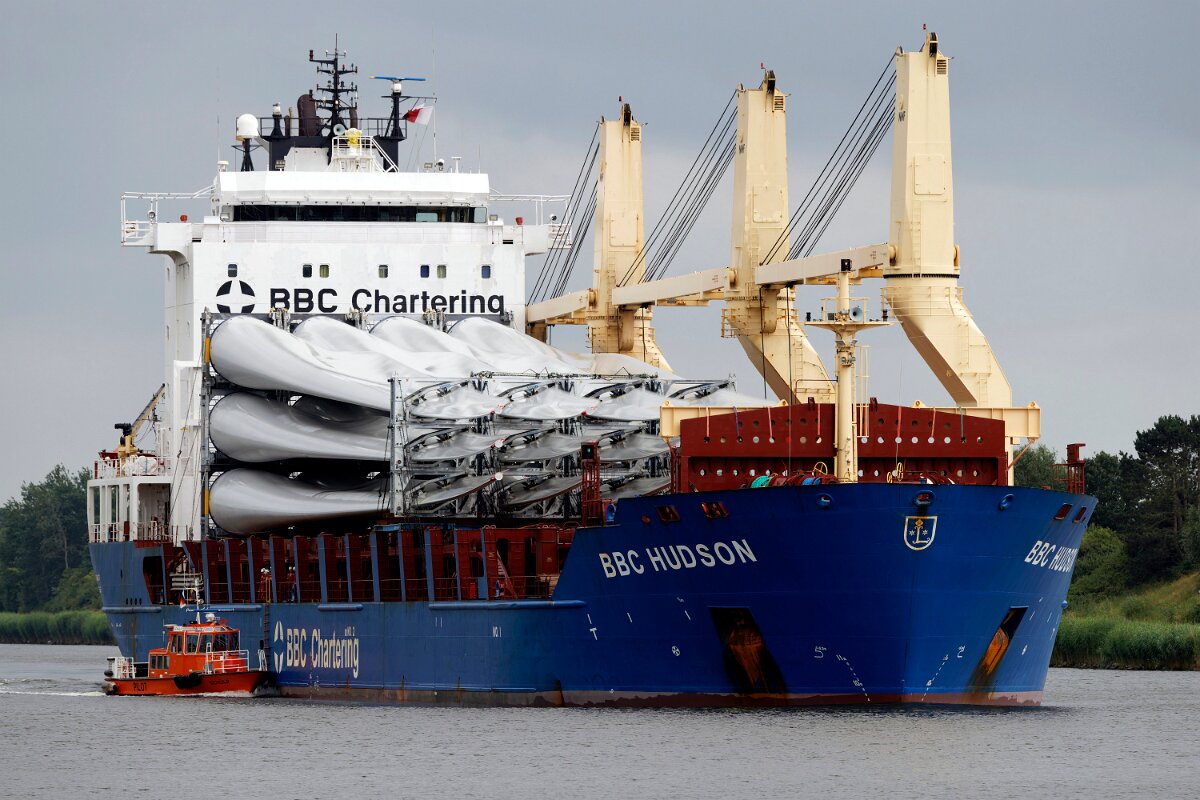 Heavy Load Vessels - BBC