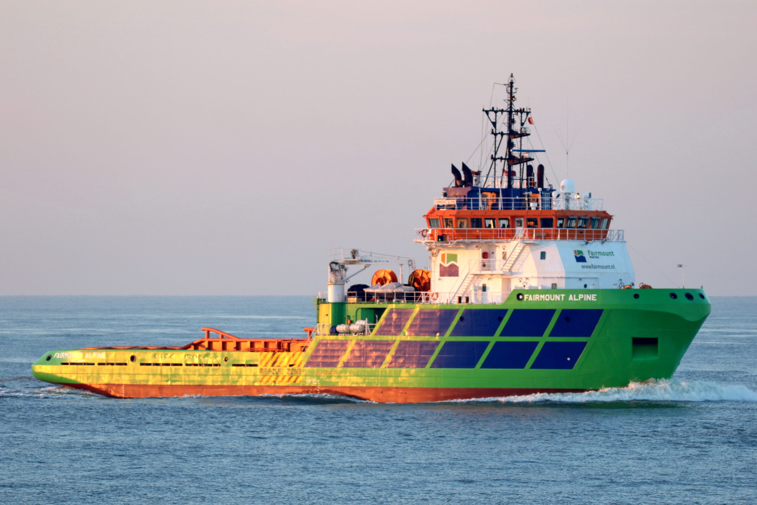 Offshore Schlepper FAIRMOUNT ALPINE (BOKA ALPINE) – ship-spotting.de
