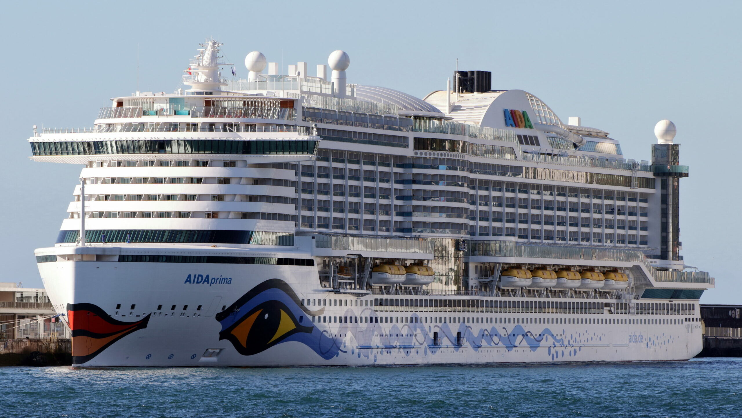 Kreuzfahrtschiff AIDAprima – ship-spotting.de