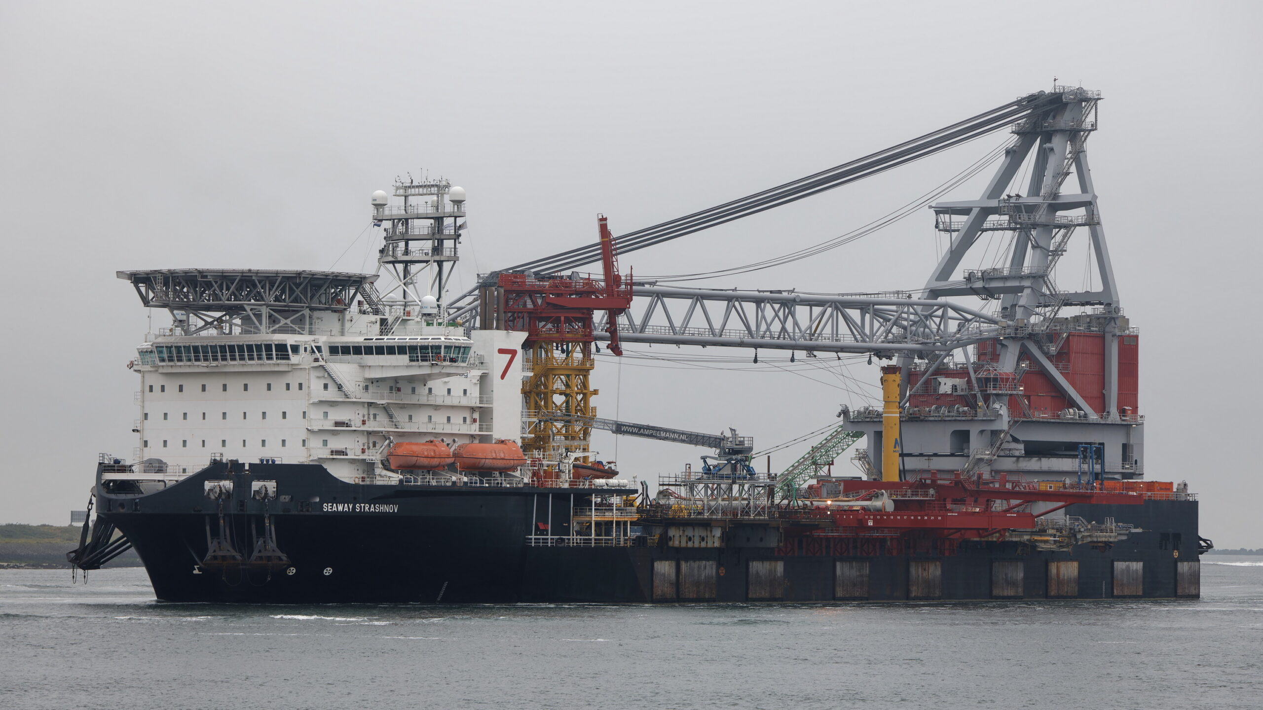 Kranschiff SEAWAY STRASHNOV – ship-spotting.de