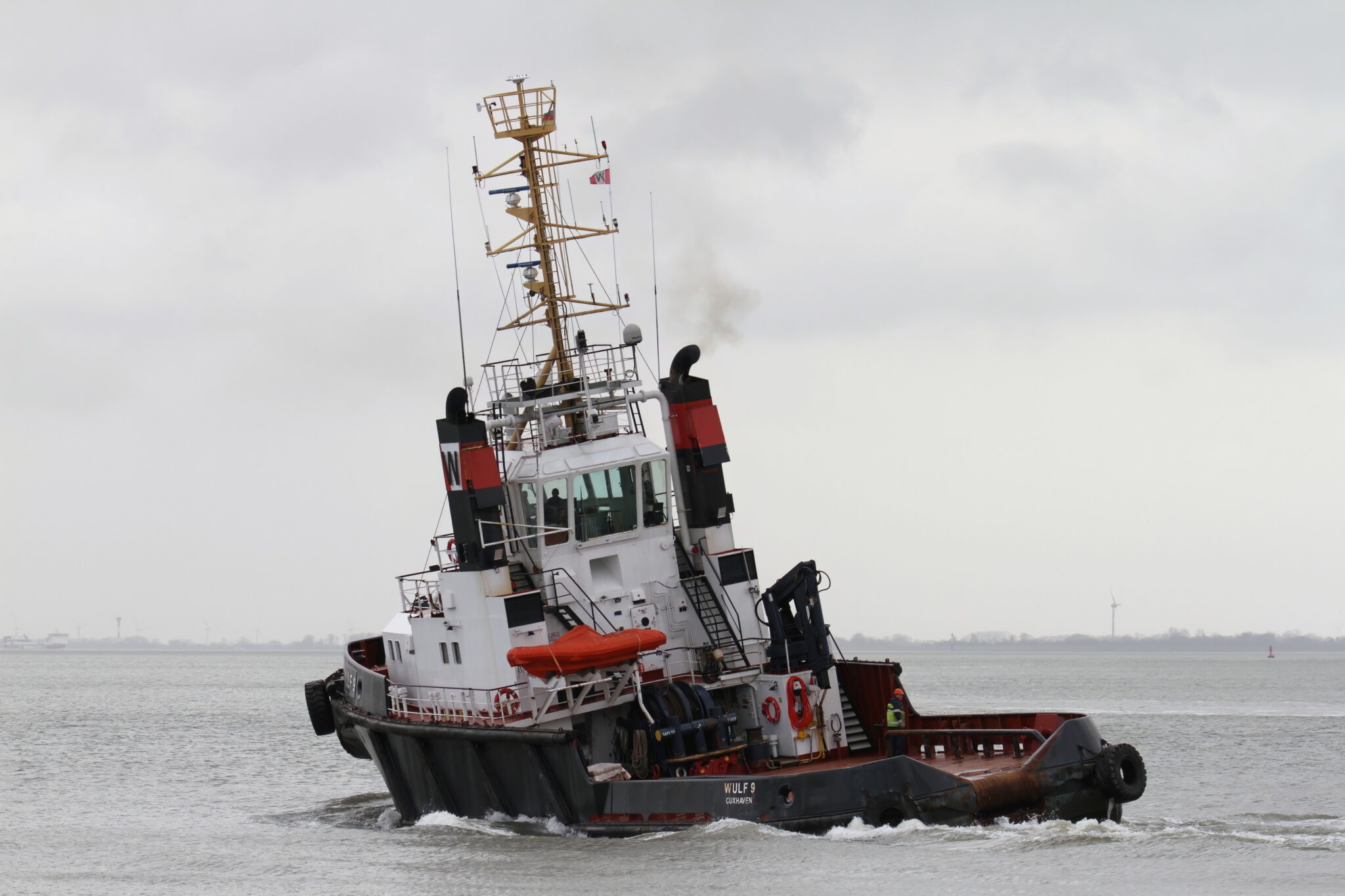 Hafenschlepper WULF 9 – ship-spotting.de