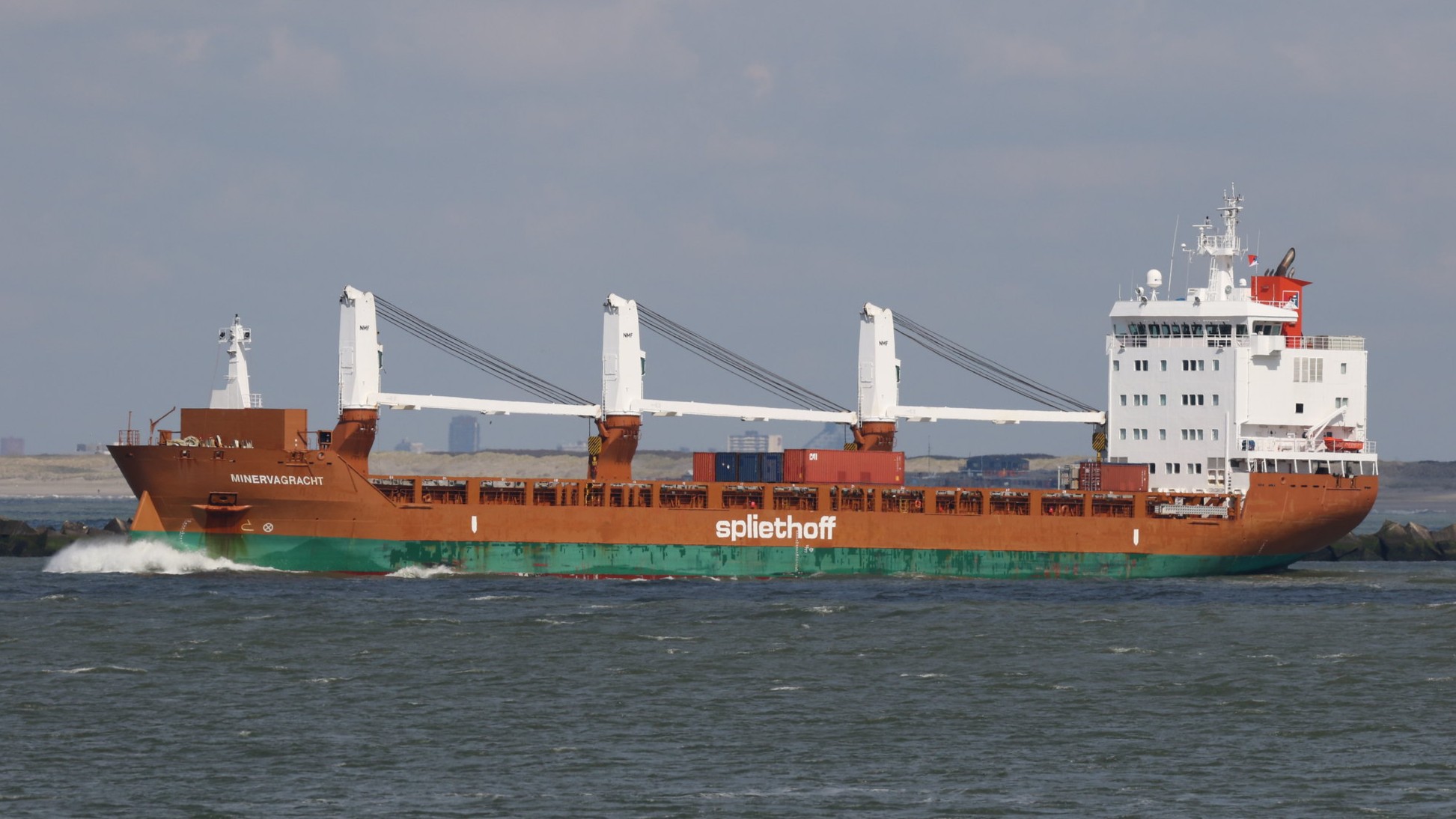Schwerlastschiff MINERVAGRACHT – ship-spotting.de